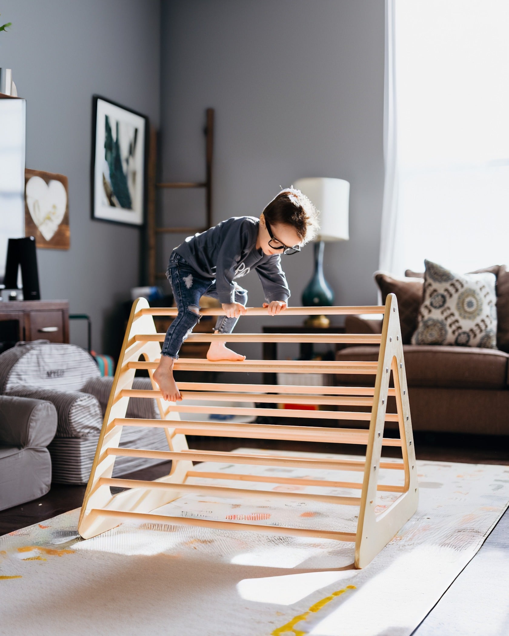 Jumbo Stationary Climbing Triangle – Cassarokids